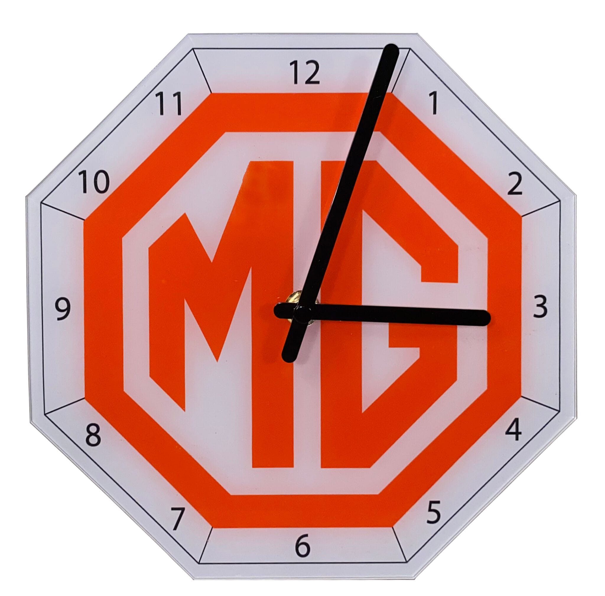 5668 – MG CLOCK – MG Owners Club Shop